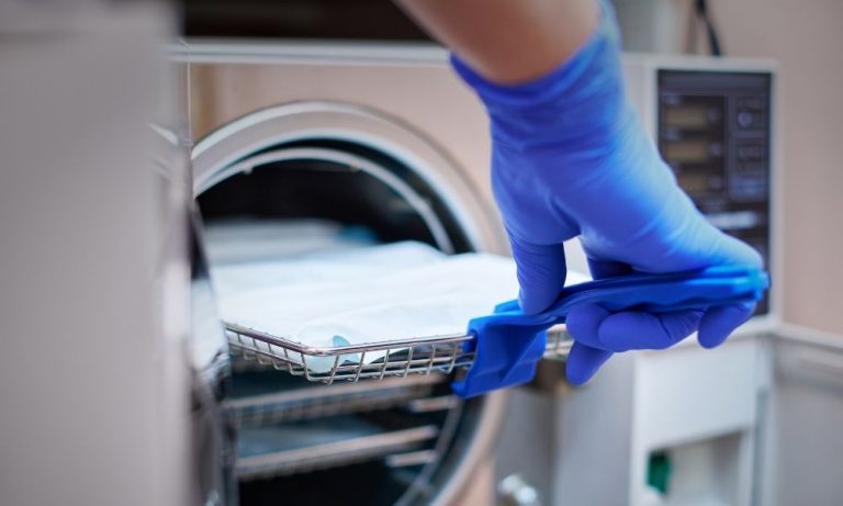 A Quick Guide to Lab Equipment Decontamination - Microlit